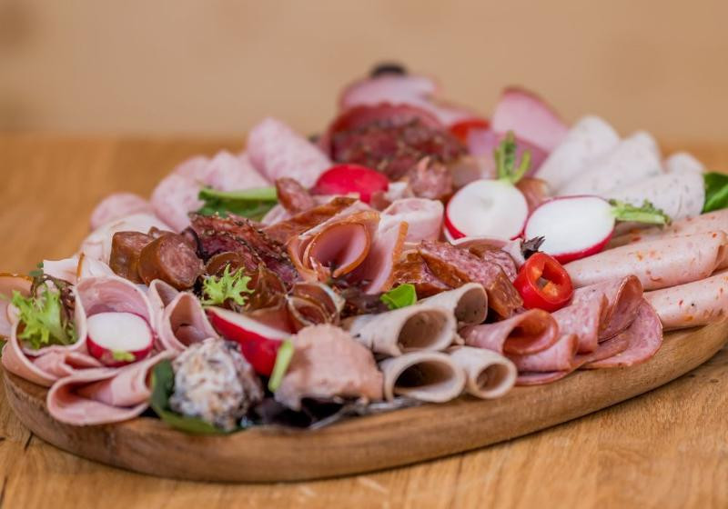 Wurst & Fleisch - Die rollende Gemüsekiste